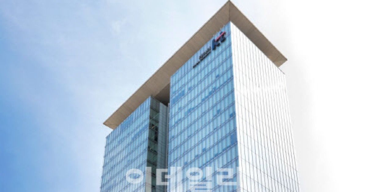 [컨콜]"KT-MS 공동 출범 'AX 컨설팅사' 100여명 규모로 시작"