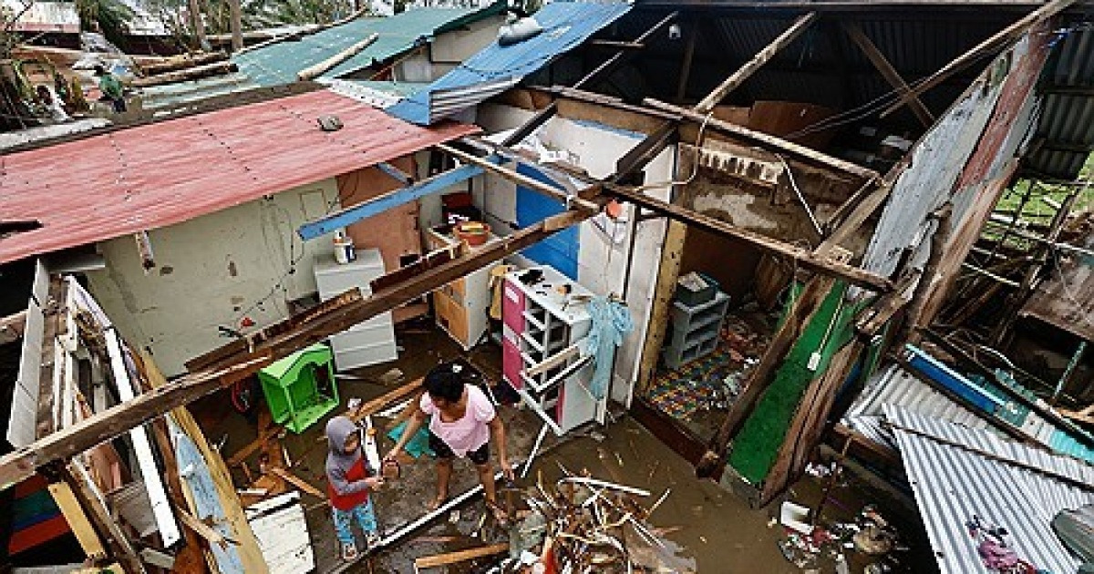 epaselect PHILIPPINES TYPHOON YINXING AFTERMATH