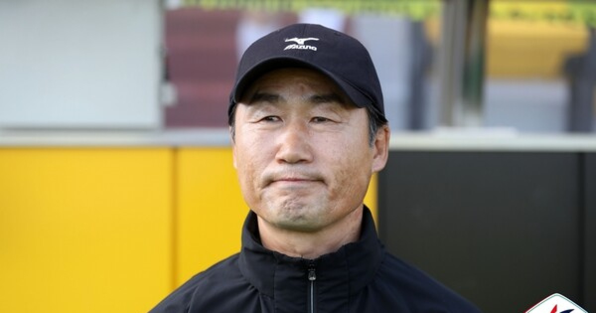 [k2.live] PO권 노리는 전남 이장관 감독 "변성환 감독이 다른 감독에 밥 살 기회 주지 않을 것"