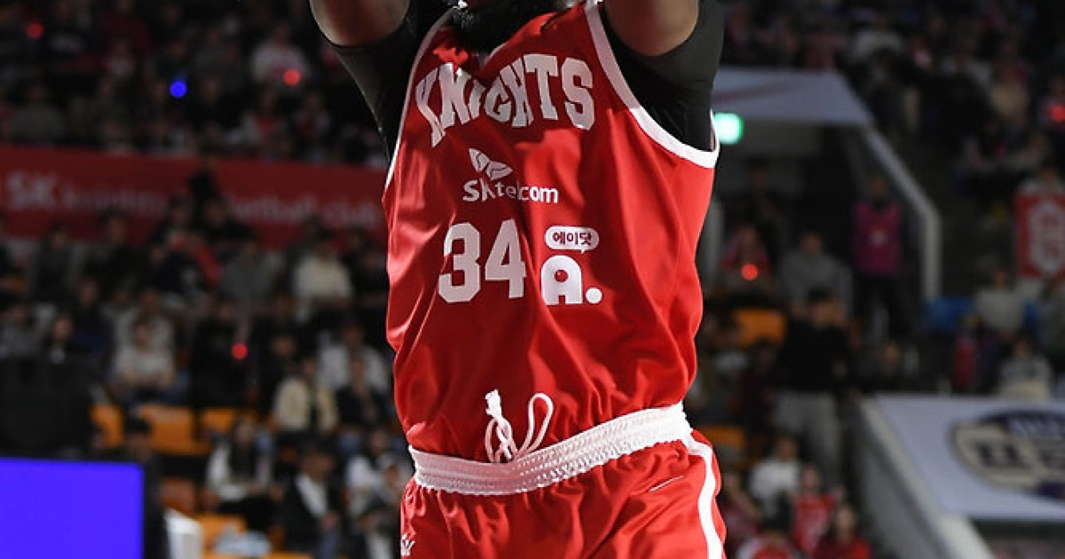 속공 앞세운 SK, KCC 36점차 완파…워니 시즌 1호 트리플더블