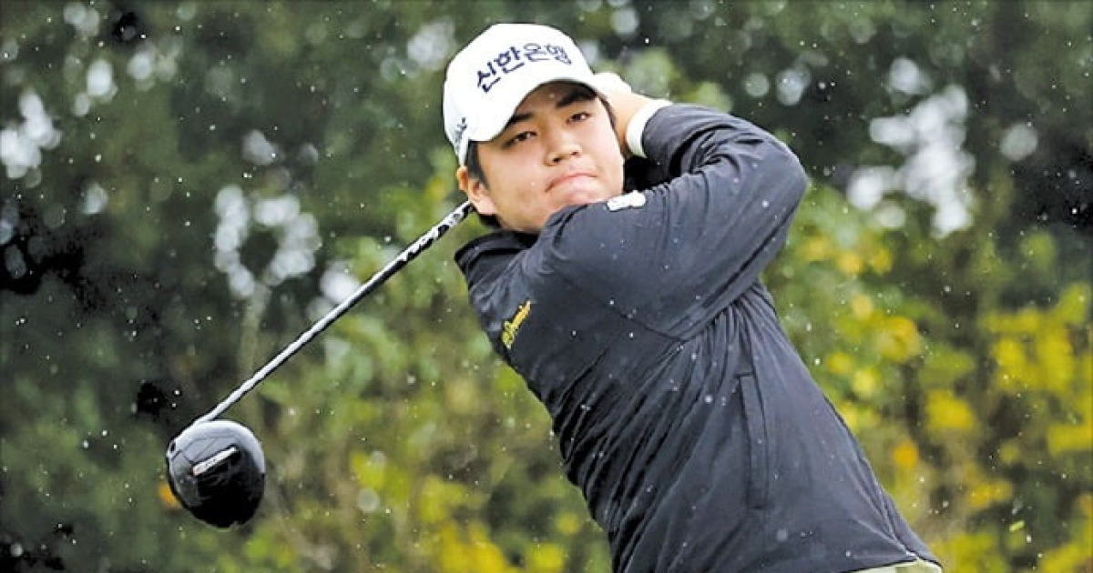 '상금 10억 시대' 연 장유빈, KPGA 첫 5관왕 주인공