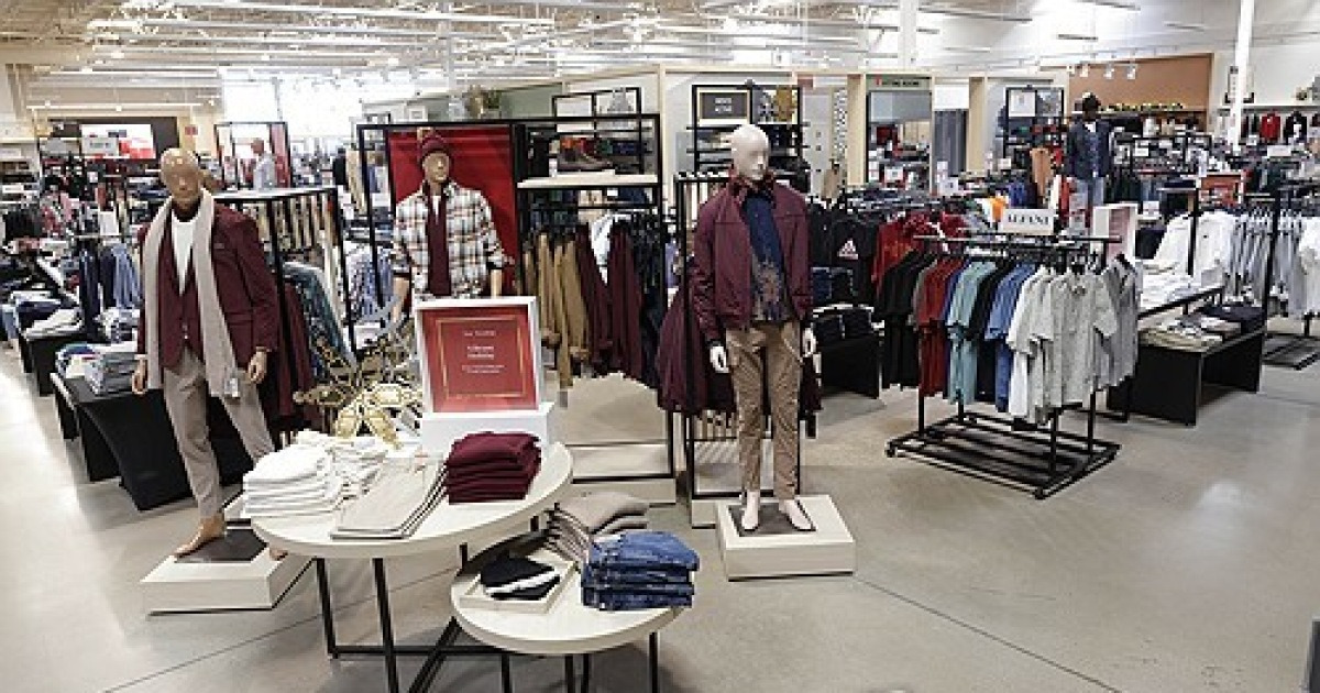 Macy's Small Format Colonies Crossing