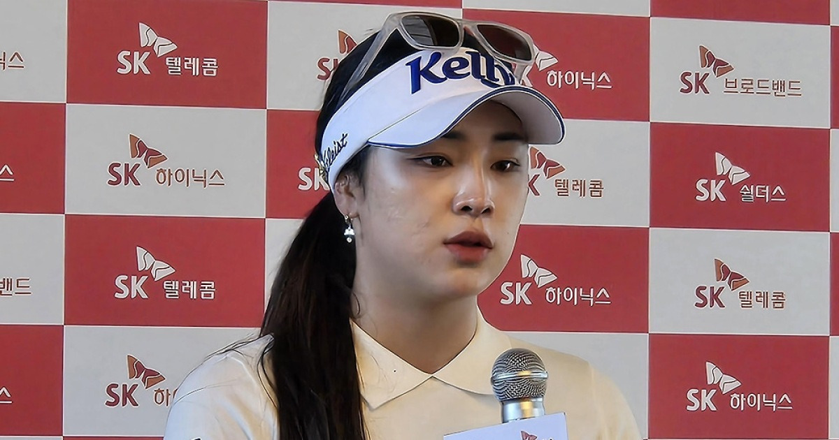 KLPGA 3관왕 윤이나 "오구 플레이 거듭 죄송…좋은 선수 되겠다"