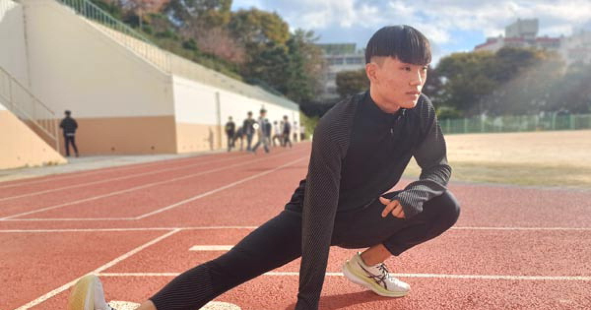 내 등을 보여주마…부산 고교 육상 100·200m 잇단 신기록