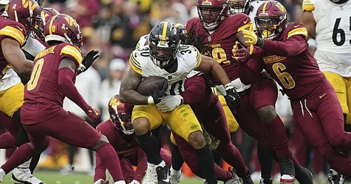 Steelers Commanders Football