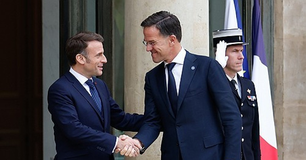 FRANCE NATO DIPLOMACY