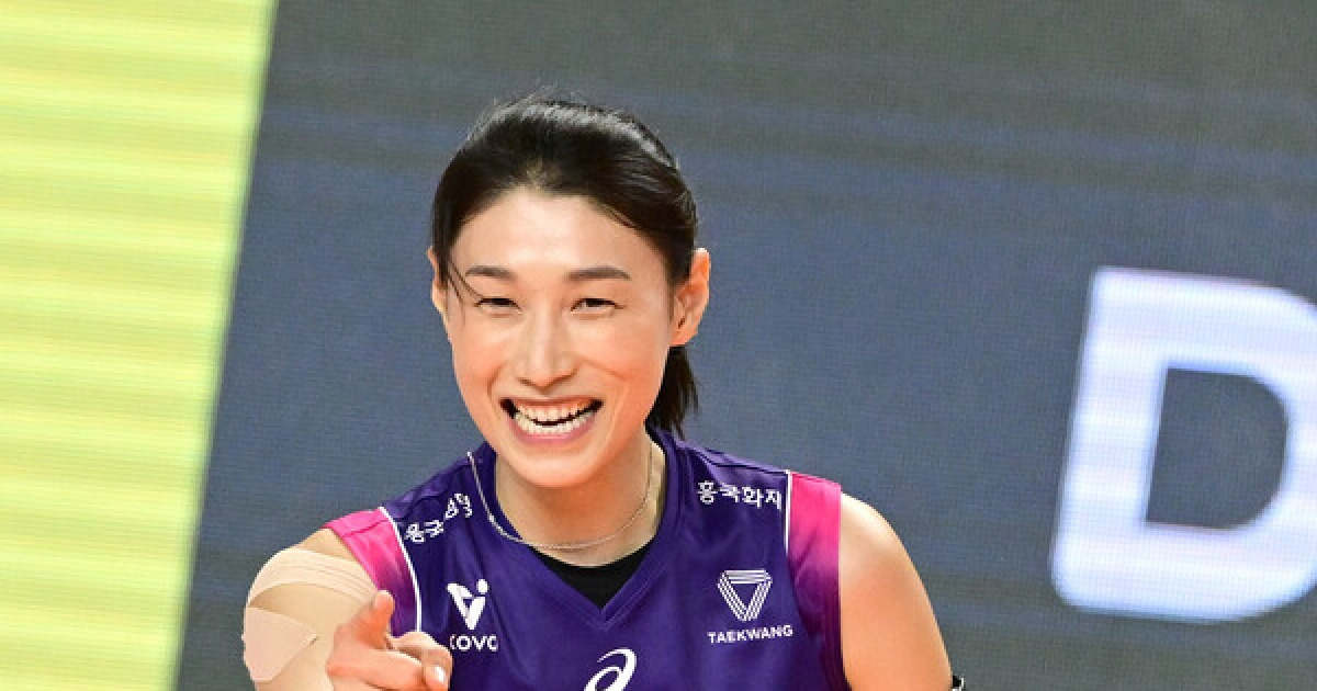 여자부는 여전히 김연경 천하, 남자부는 '현대캐피탈 1위 견인' 허수봉 MVP