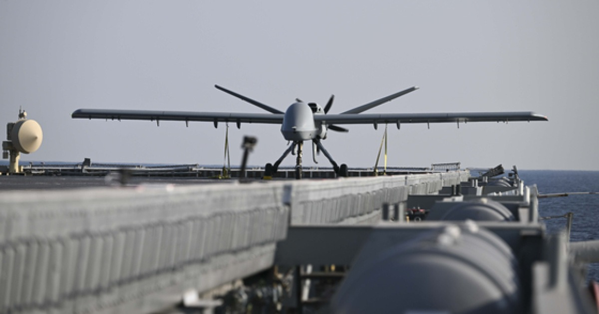 U.S. Gray Eagle 'assassin' drone takes off from South Korean assault ...