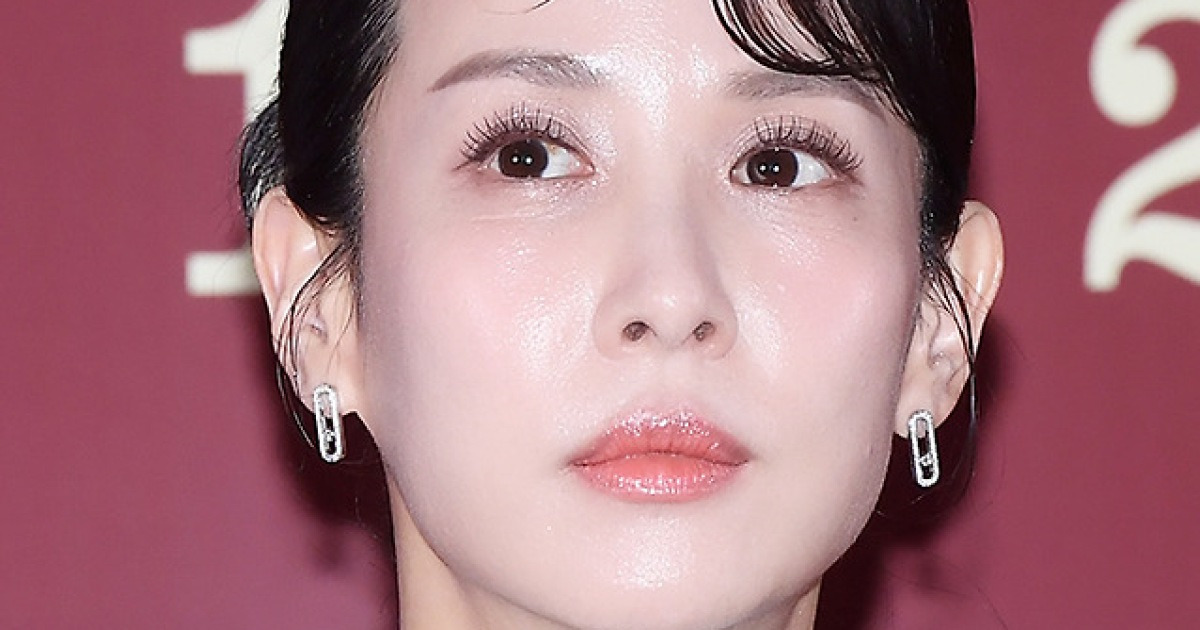 [td포토] 조여정 시선고정
