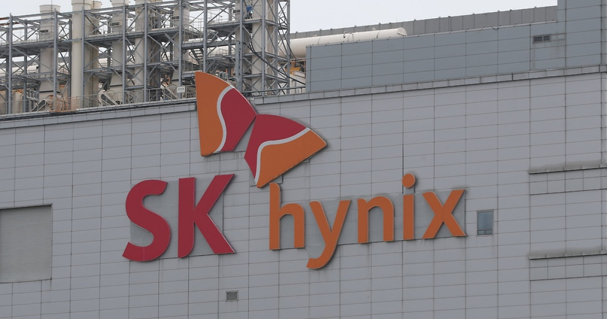SK하이닉스 “ASML 최신 노광장비 사용 검토”