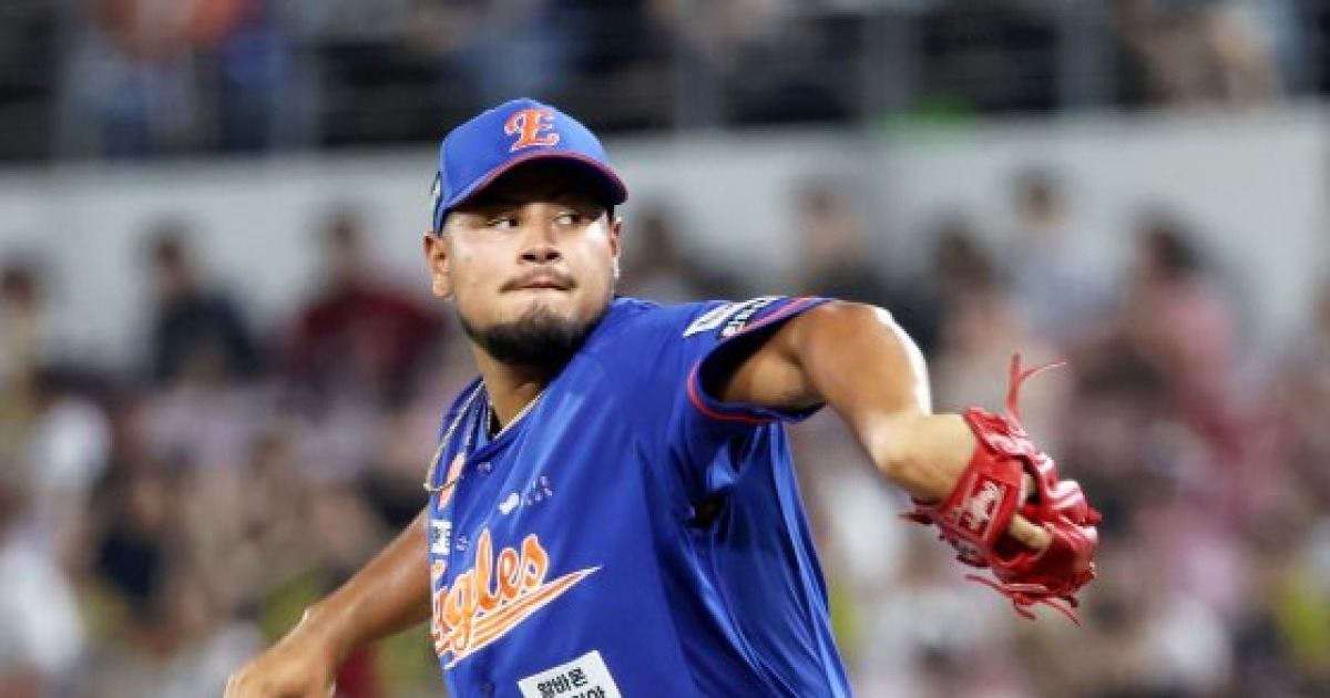 "어, 너도 나왔어?" KBO 출신 동창회가 된 프리미어12