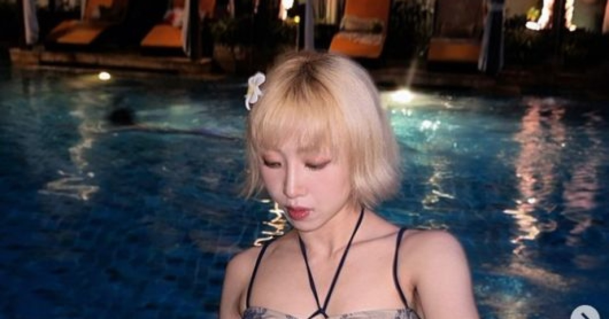 공민지, 2NE1 맏언니도 '화들짝'..아슬아슬 누드 비키니 [★SHOT!]