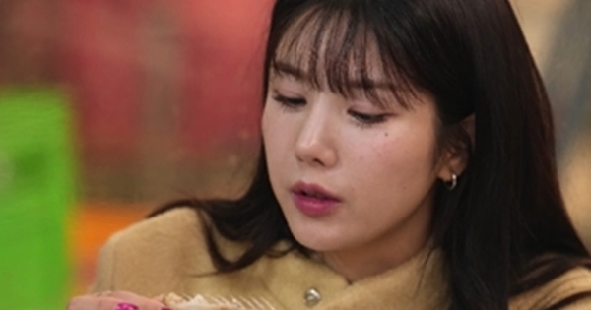 '159cm 47kg' 권은비 다이어트 비법? "야식으로 회 먹는다"('전현무계획2')