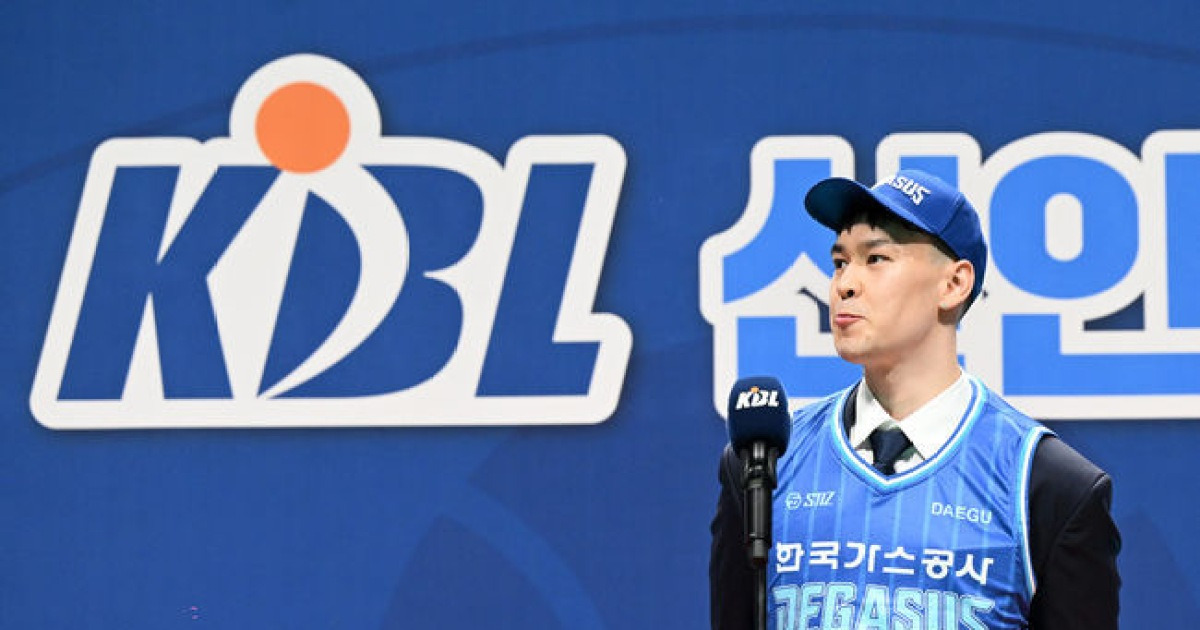 명지대 손준, 귀화선수로 KBL 입성 [사진]