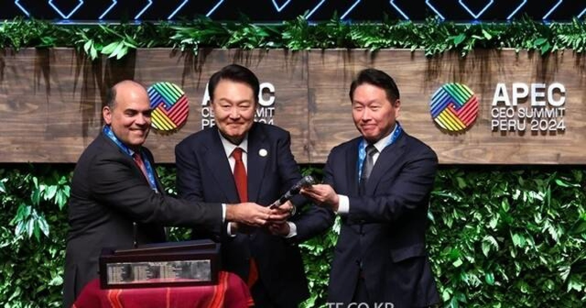 내년 10월 경주서 '2025 APEC CEO 서밋' 개최…의장은 최태원 회장