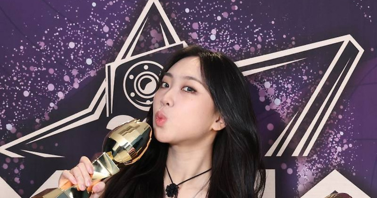 [포토]'KGMA 2관왕' 이영지