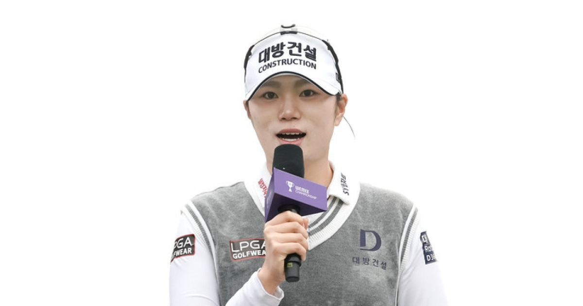 [mhn포토] 우승 소감 밝히는 김민선 감사합니다