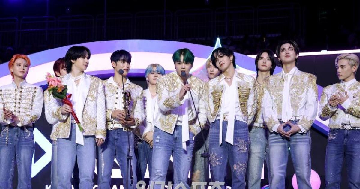 JO1, K팝 해외 아티스트 수상 “너무 행복하고 영광” [2024 KGMA]