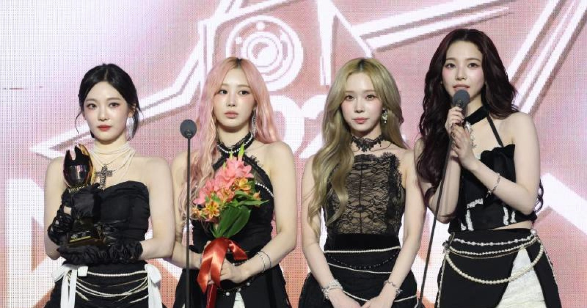 [포토] 에스파, 2024 KGMA '그랜드 송상' 수상했어요~