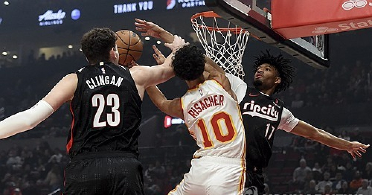 Hawks Trail Blazers Basketball