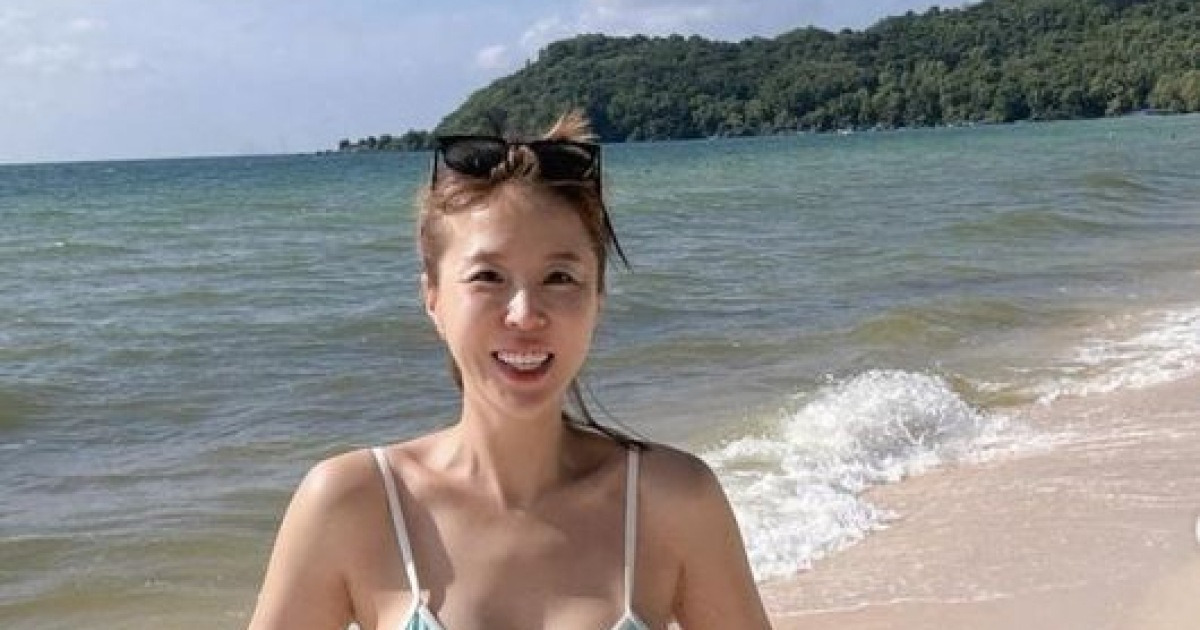 '42세' 신지, 제니도 울고갈 직각 어깨..11kg 빼고 여신 됐네 [★SHOT!]