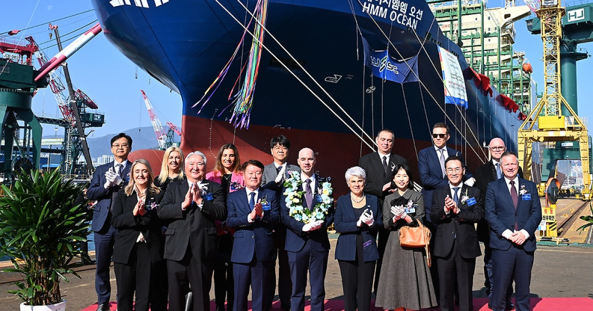 HJ중공업, LNG 이중연료 컨테이너선 2척 건조 마무리