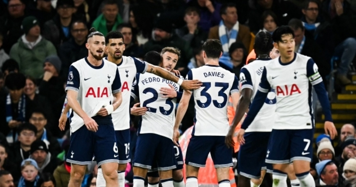 ‘쏘니’ 손흥민 5호 도움 폭발! ‘매디슨 멀티골’ 토트넘, 맨시티 원정 전반 2-0 종료…펩의 첫 5연패 위기 [EPL]