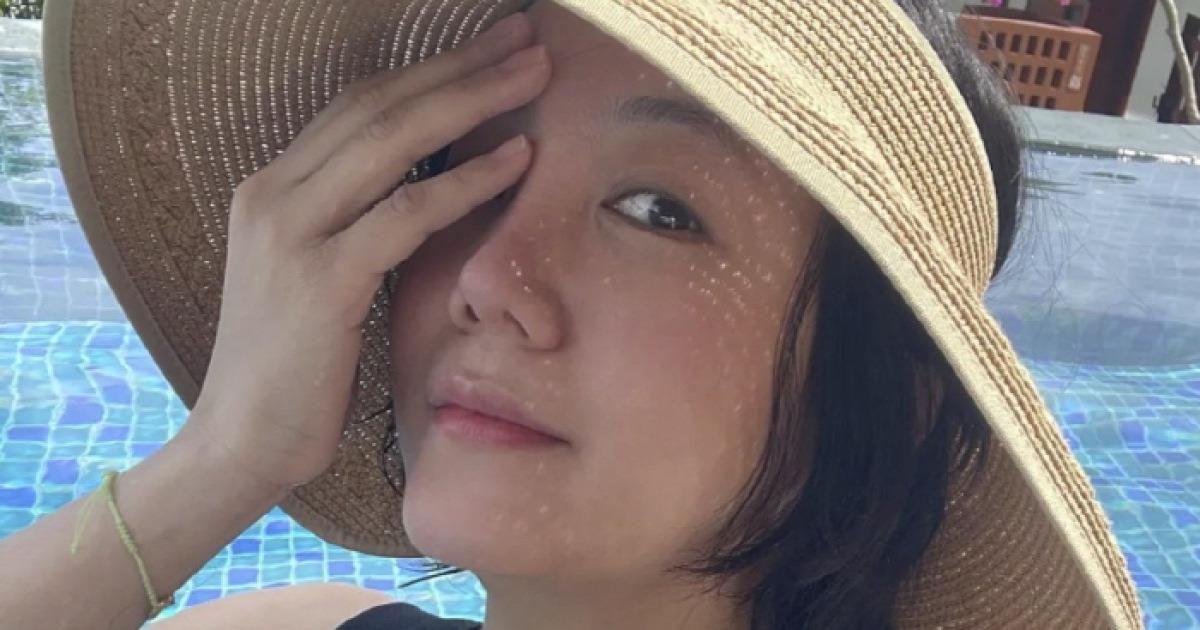 '171cm·45kg' 고은아, 어마무시한 볼륨감..눈둘곳 없는 완벽 수영복 몸매