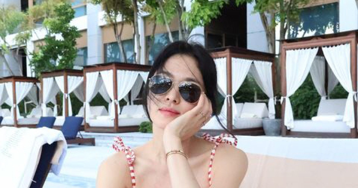 [SCin스타] 우아하고 귀엽고 다 하는 송혜교의 다채로운 근황