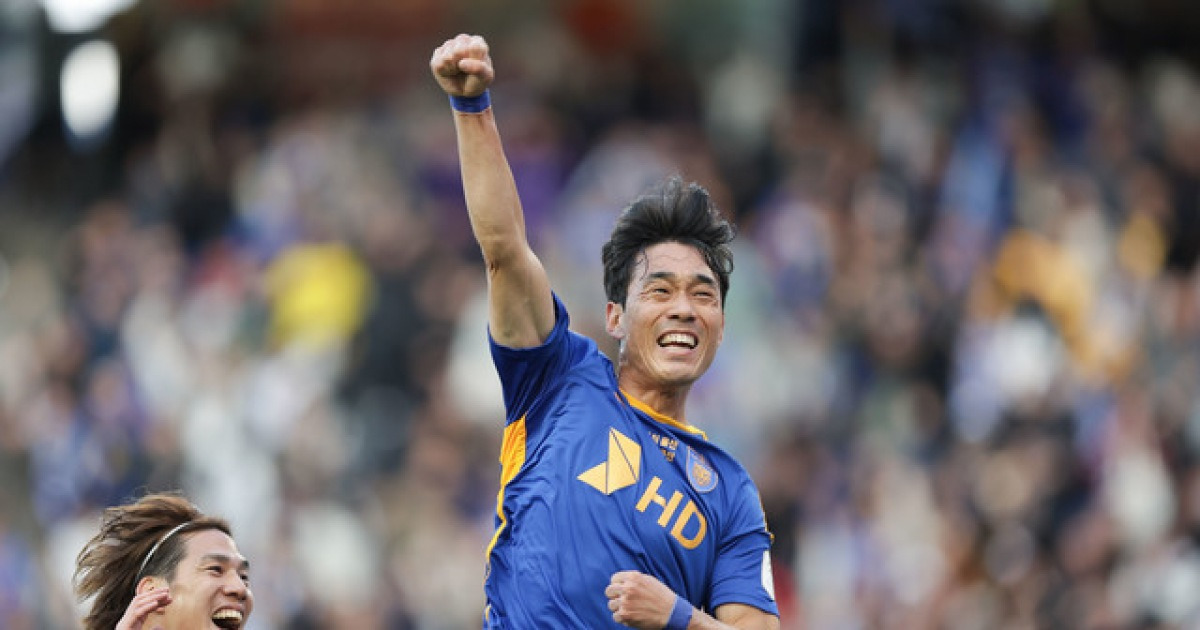 울산, 상하이와 ACLE 5차전… 김판곤 감독, "리그 우승팀 품위 보이자"