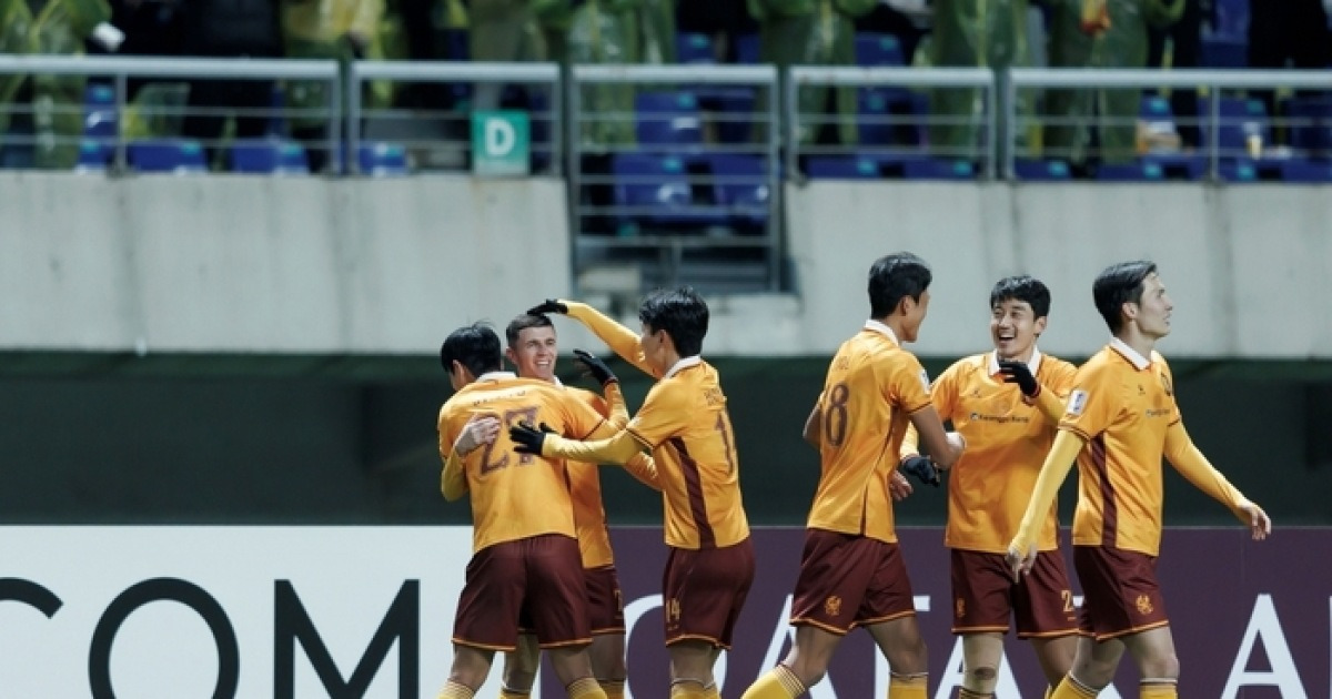 ACLE ‘K리그 자존심’ 광주가 지킨다, 아사니 결승포! 中상하이 1-0 격파…포항, 日요코하마에 0-2 패배