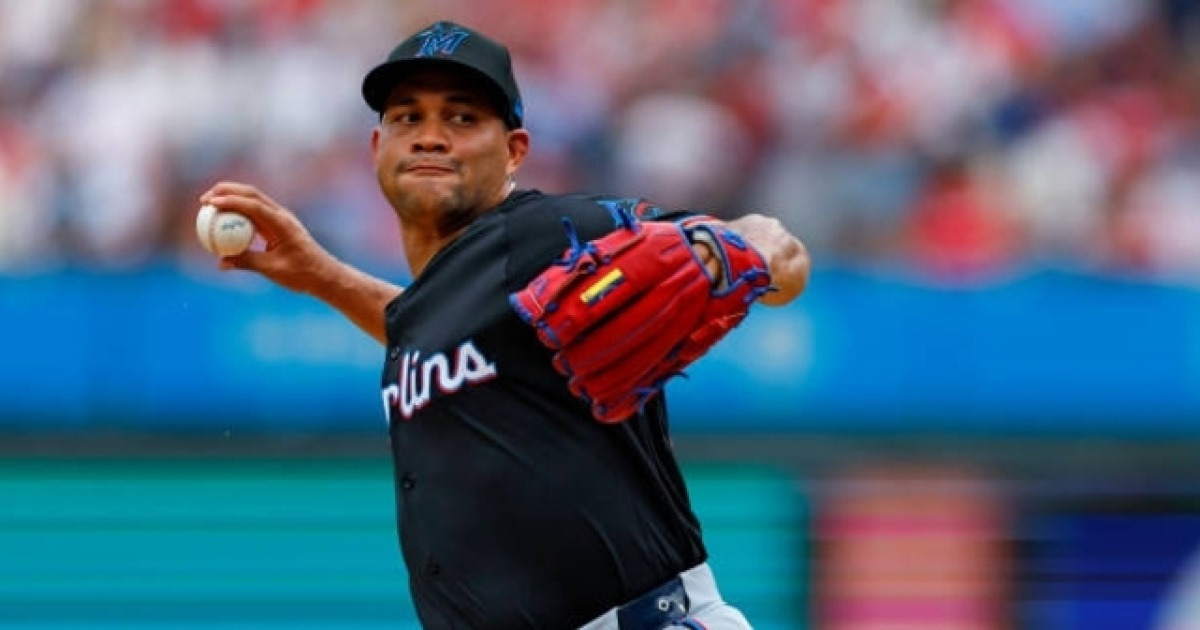 [오피셜] '굿바이 엔스' LG, 'ML 20승' 치리노스 총액 100만 달러 영입 "효율적인 투구수 관리로 많은 이닝 책임질 것"