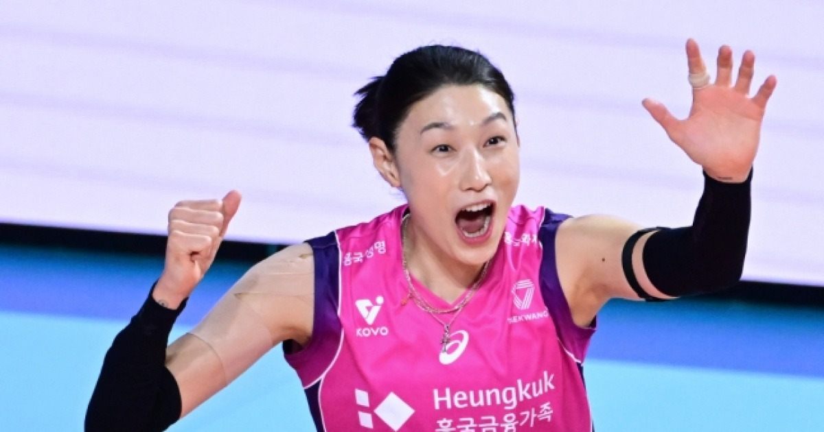 '김연경 등 레전드 총출동' KOVO 20주년 기념, 포지션별 역대 최고 선수 뽑는다... 27일 오후 3시부터 투표 시작