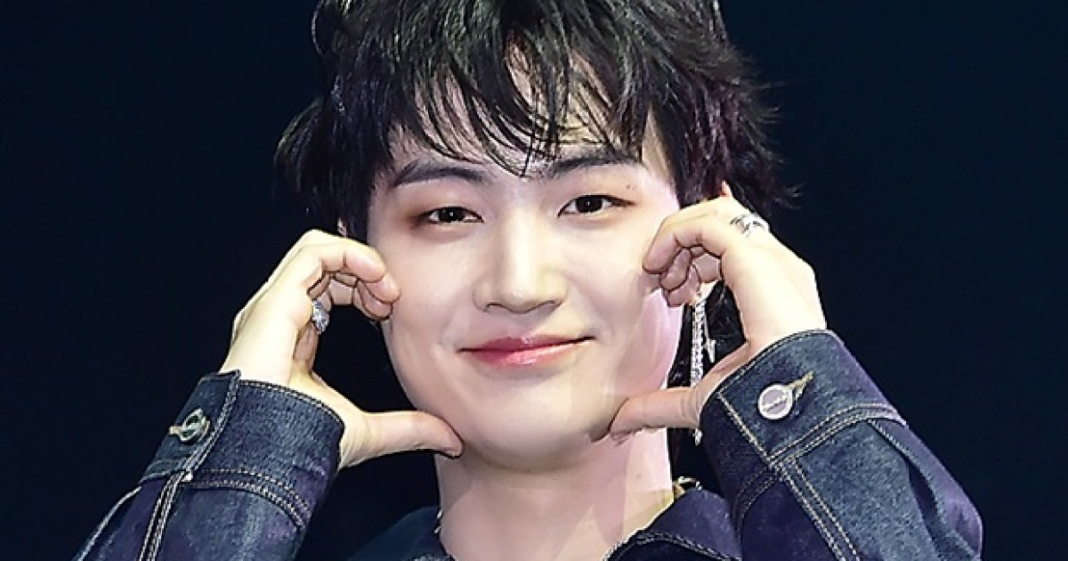 "JYP 박진영에 조언 얻어" 갓세븐 제이비, 첫 솔로 정규 컴백 [TD현장 종합]