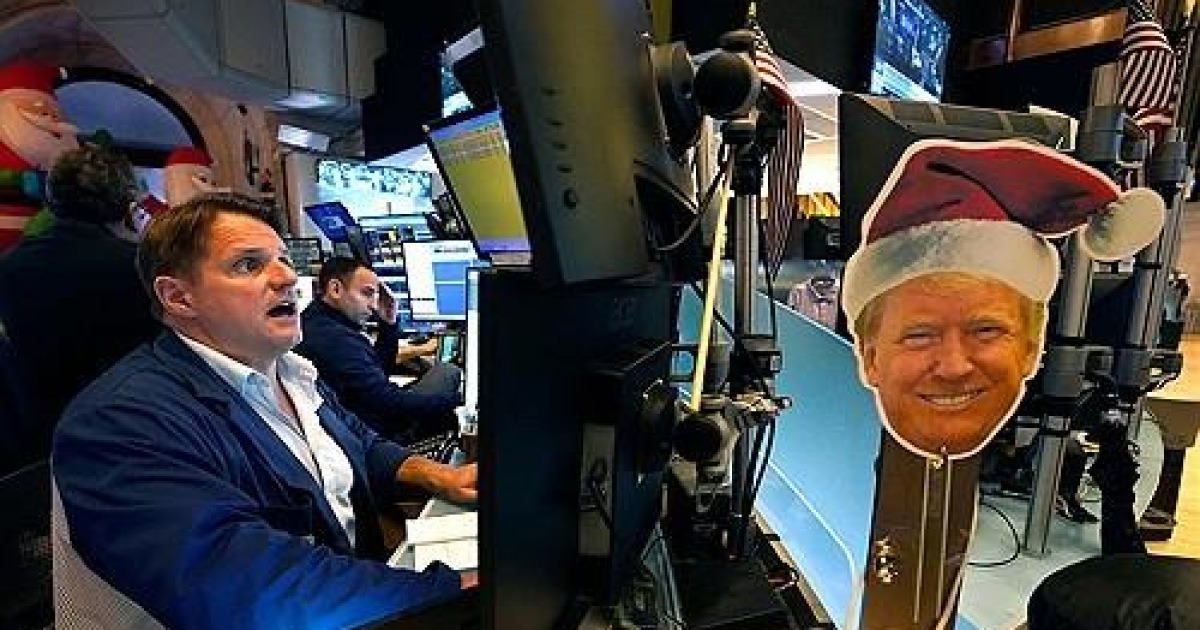 뉴욕증시, 11월 FOMC 의사록 대기·트럼프 관세 엄포…혼조 출발