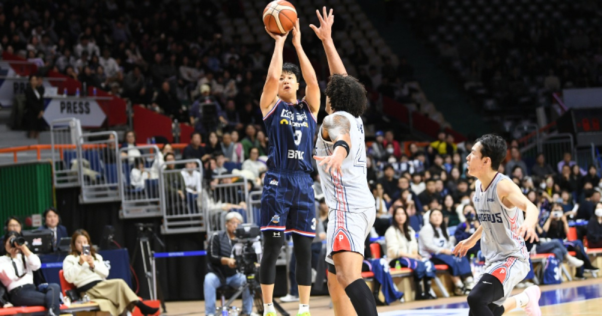 마침내 완성된 KCC ‘MVP군단’…허웅 “후반 갈수록 무서워질 것”