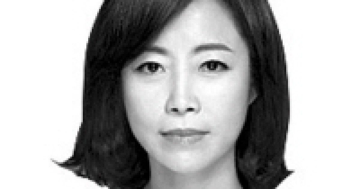 스트롱맨 등장의 배경과 위험성[시평]