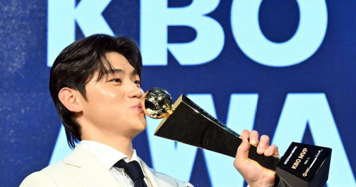 ‘데뷔 첫 KS 우승+리그 MVP’ 김도영, 왕조 자신감 “부상 없다면 할 수 있어”…KIA, ‘ERA 1위’ 네일 재계약으로 첫 걸음