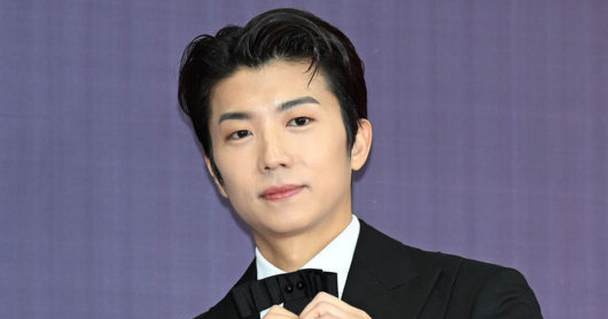 2PM 장우영, 첫 단독 예능 MC…"할 거면 제대로" 의욕 뿜뿜