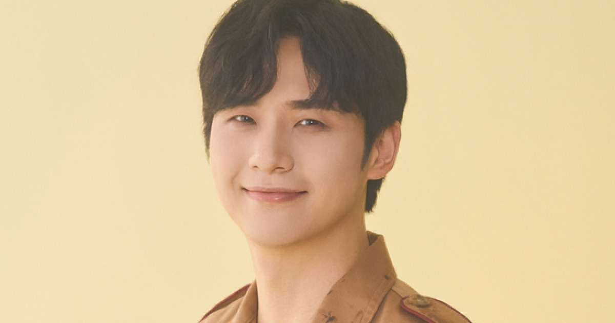 B1A4 신우, '여신님이 보고 계셔' 첫공 성료