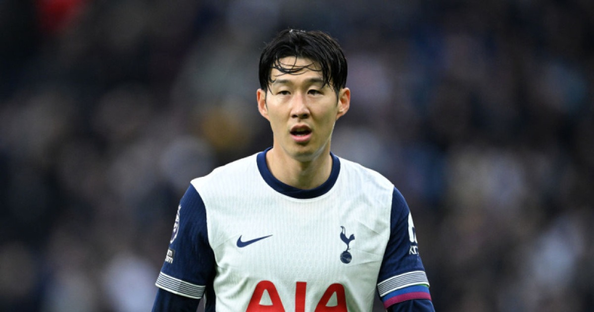 바르샤, EPL 공격 듀오 영입 거절…“SON or 살라, 나이가 우려”