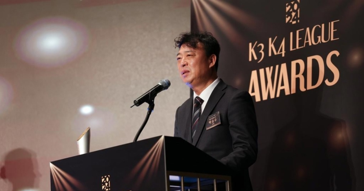 K3리그 시상식 ‘시흥 천하’…박승수 최우수지도자상, 까밀로 MVP포함 3관왕