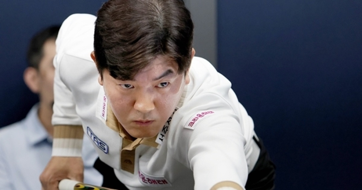 ‘승부치기 하이런7점’ 김재근, 극적 역전승 64강행…최성원은 128강서 탈락[하이원배PBA]