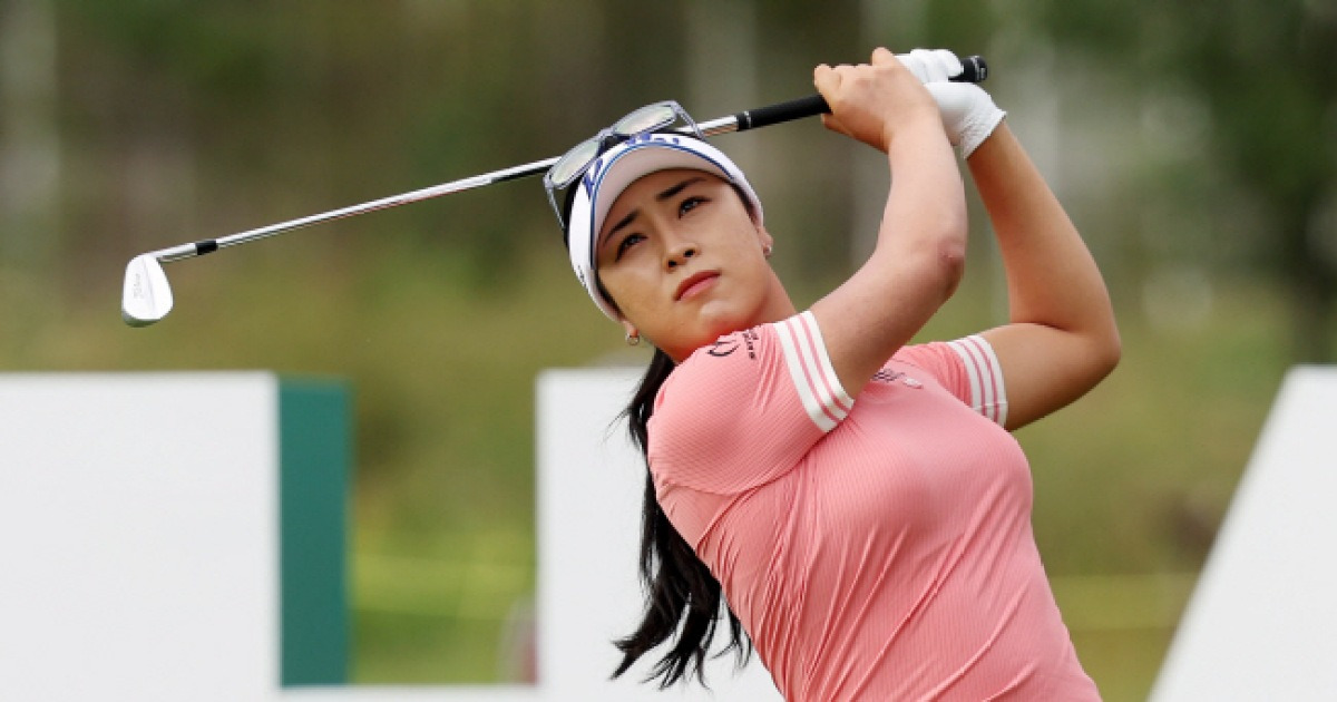 LPGA 도전 윤이나, Q시리즈 ‘수석합격’ 전통 이을까