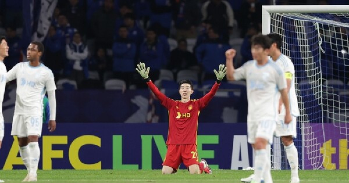 [acle.star] ‘K리그 MVP의 품격' 조현우 선방쇼 없었다면, 울산의 첫 승도 없었다