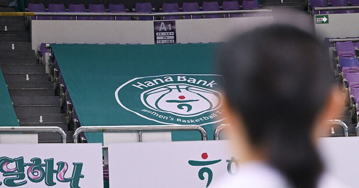 ‘8147+’ WKBL 최다득점 축하에도 냉정했던 김정은 “일단 경기부터 이기고...”