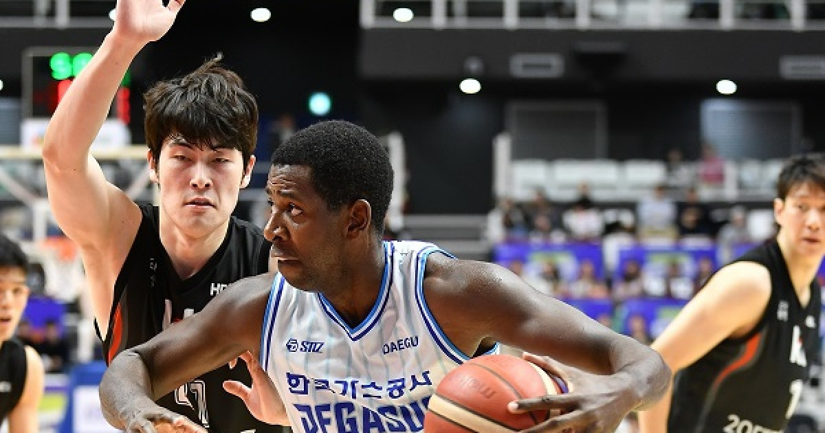 '니콜슨 29점' 한국가스공사, KT 잡고 3위 도약…DB, KCC에 승리하며 단독 6위