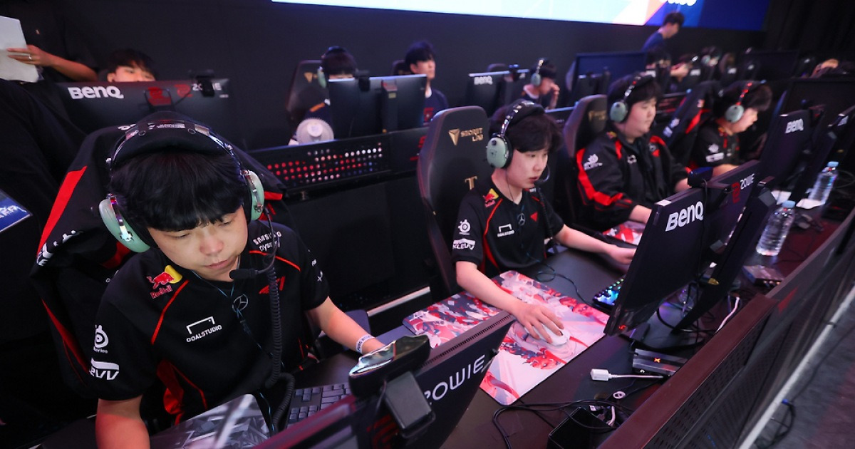 [PGC] T1, 서킷 3 2일 차 3위…젠지는 그랜드 파이널 진출 '먹구름'