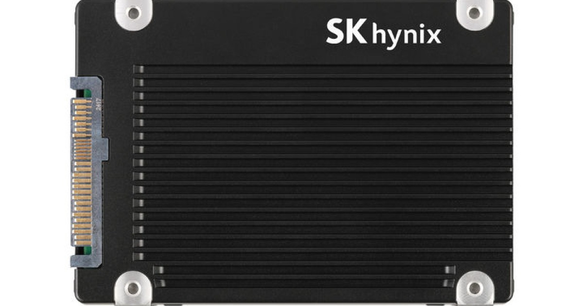 SK하이닉스, AI SSD 'PS1012' 개발…"라인업 강화"