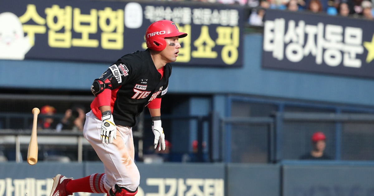 KIA FA 3인방 중 마지막 남은 '4수생' 서건창…선택의 폭은 좁다